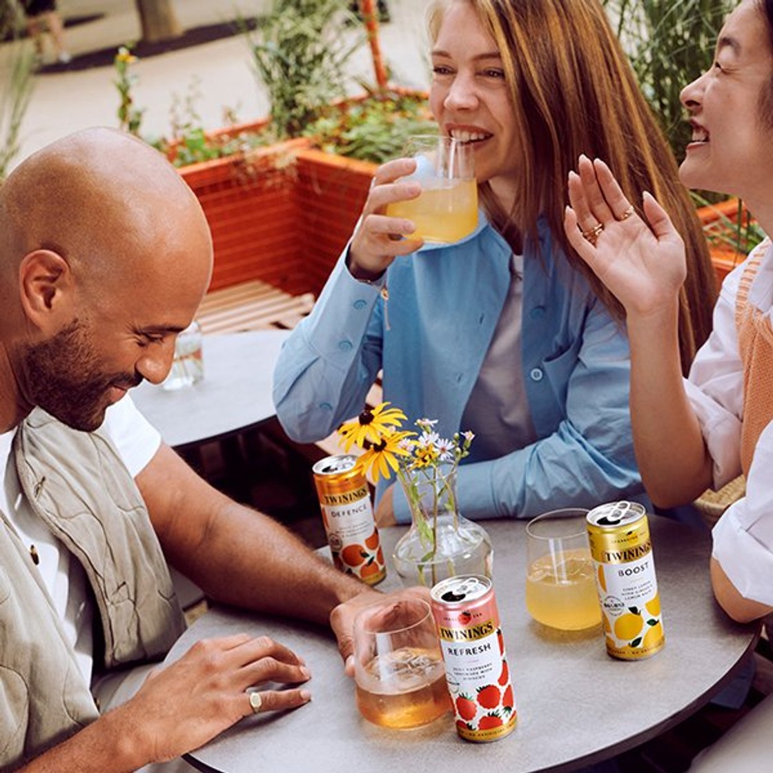 Twinings Sparkling Tea Boost Multi - Ocado