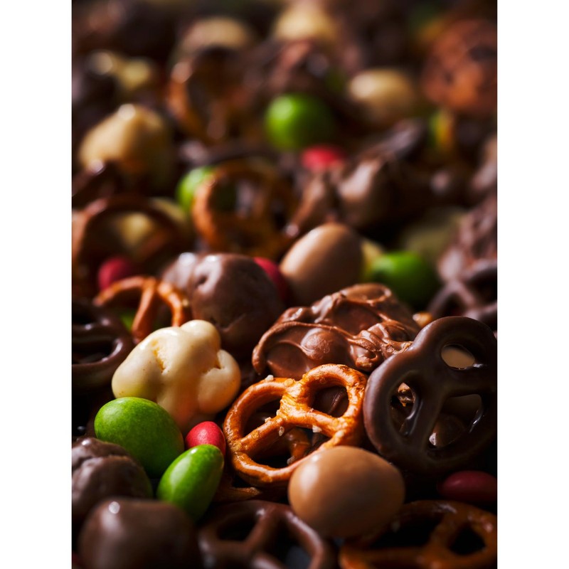 M&S The Original Very Merry Munch - Ocado