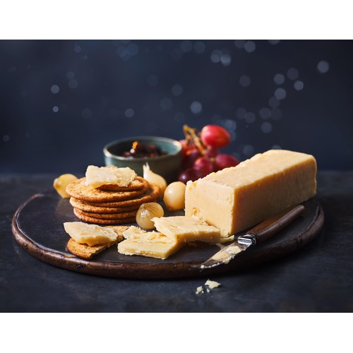 M&S Collection Cornish Cruncher Reserve Extra Mature Cheddar - Ocado
