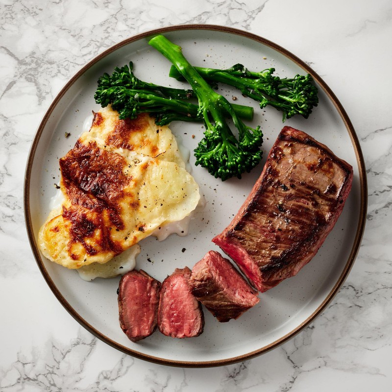 Canvin and Gunner British Beef Bavette Steak - Ocado