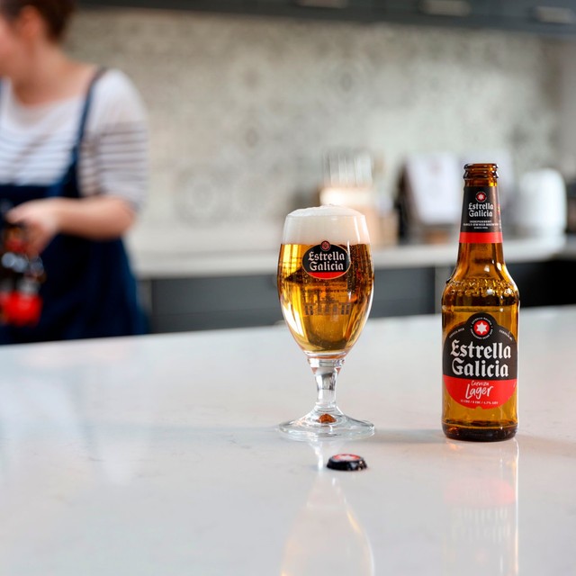Estrella Galicia Premium Spanish Lager Beer Bottles 4.7% - Ocado