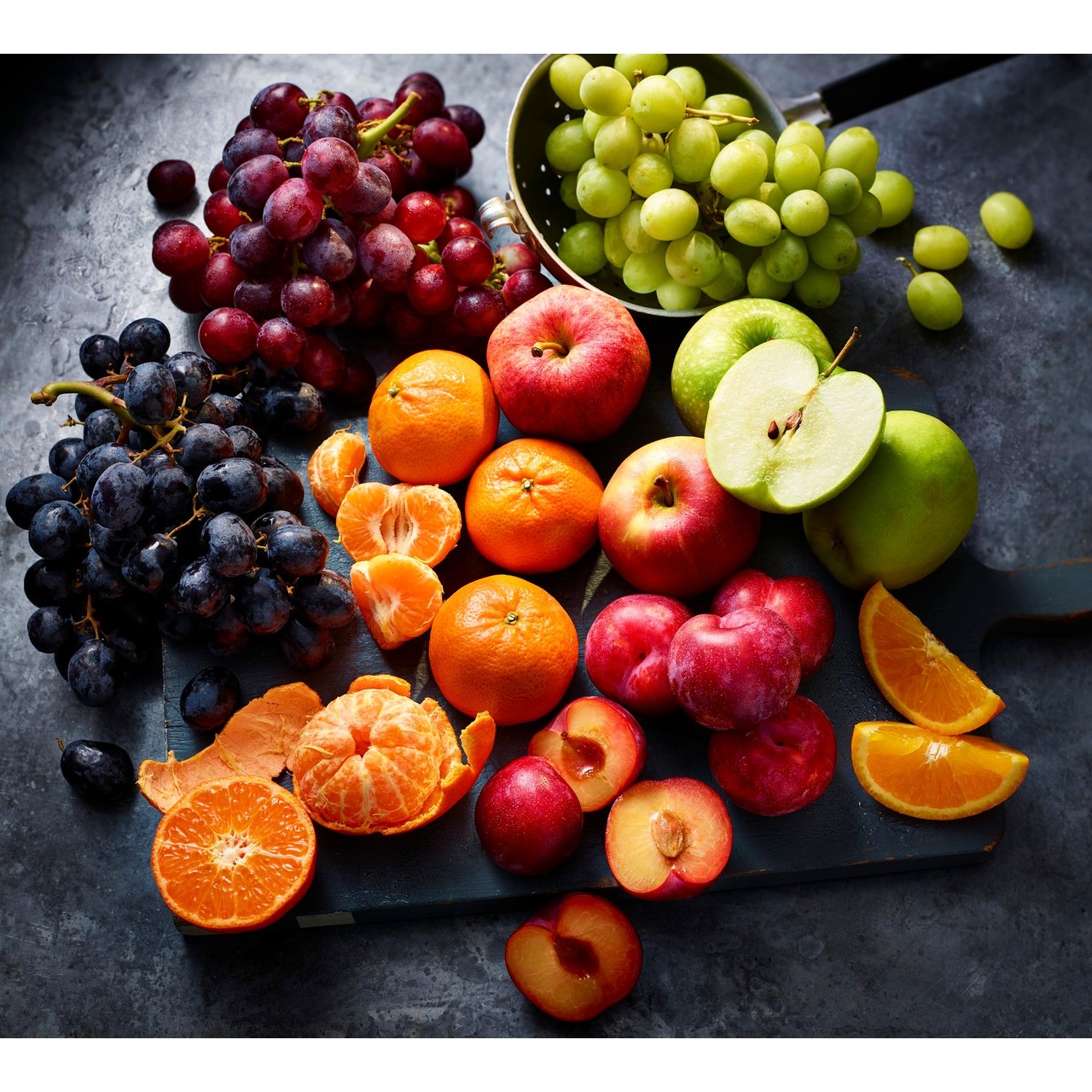 M&S Seedless Mixed Grapes - Ocado