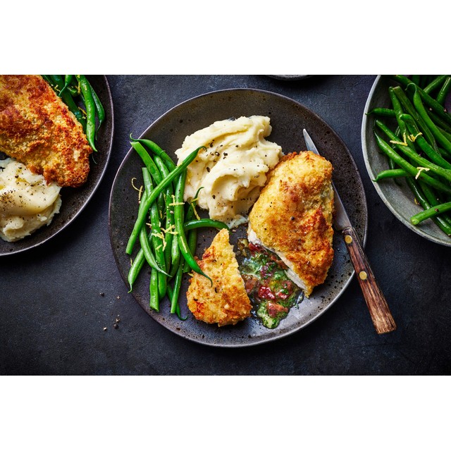 M&S Oakham Gold Chicken Breast Fillets - Ocado