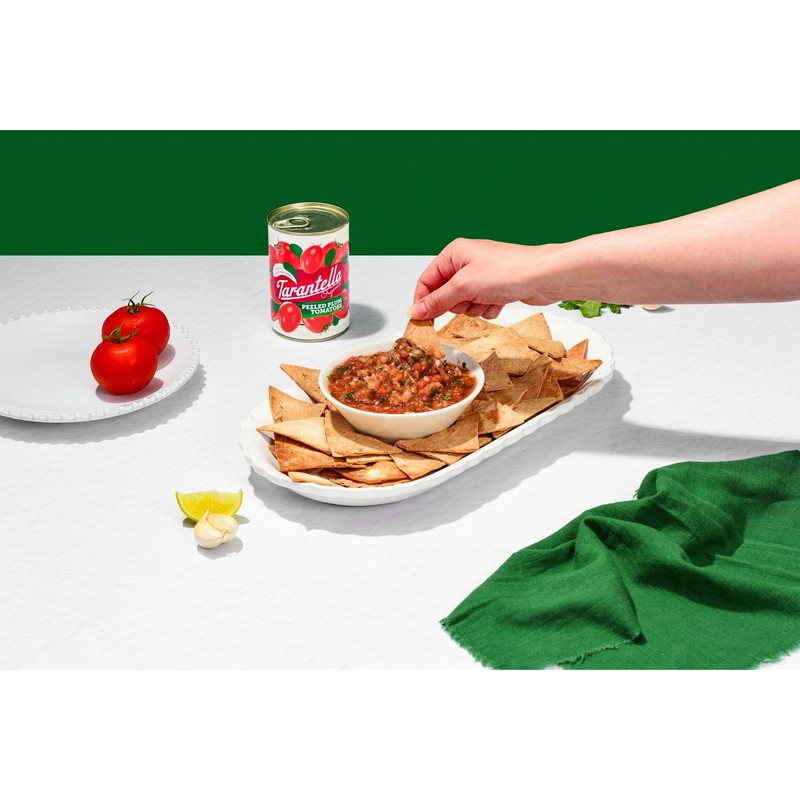 Tarantella Organic Peeled Plum tomatoes in Tomato Juice - Ocado